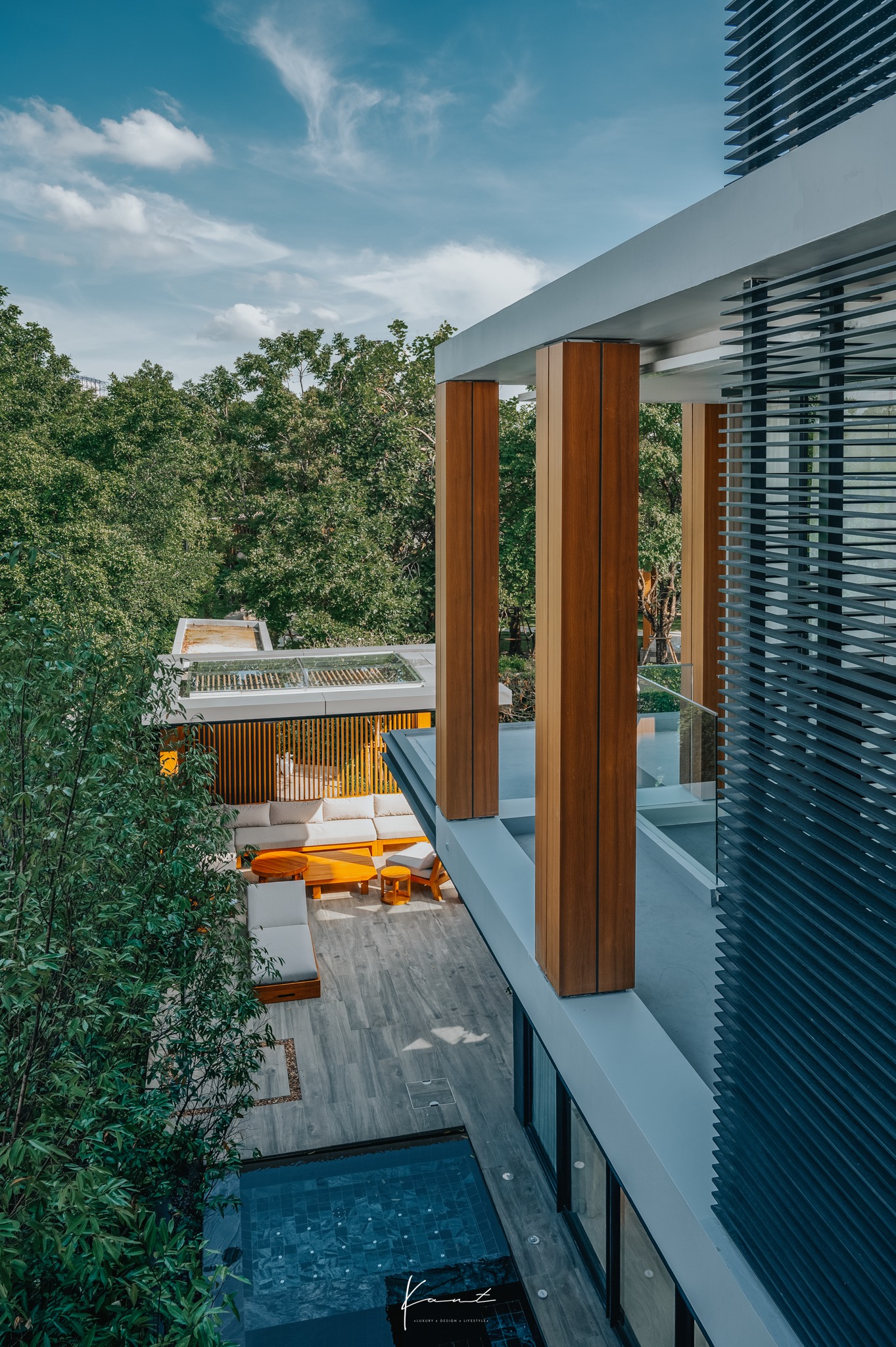 BAAN ISSARA, Bangna | KANT