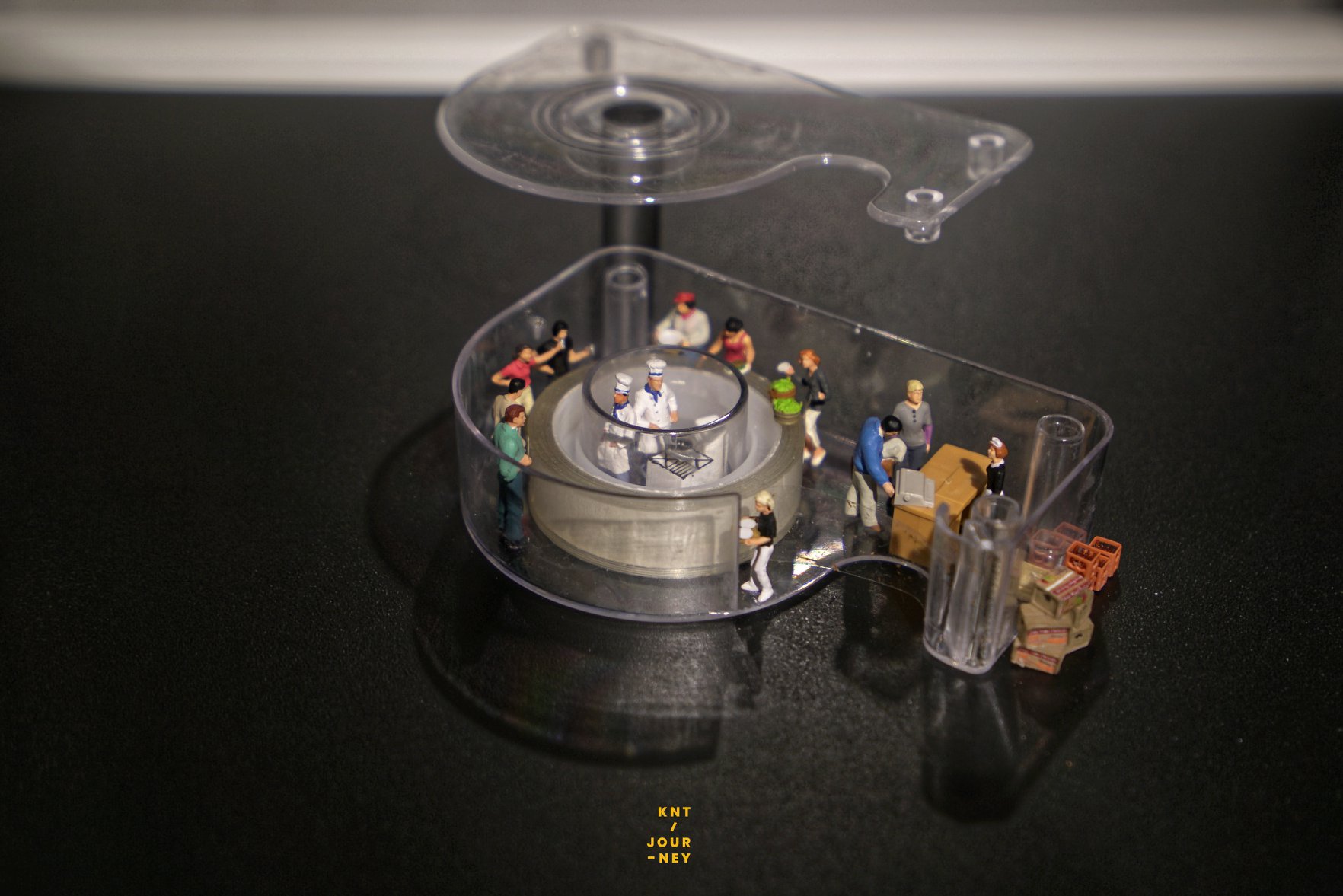 MINIATURE LIFE - TATSUYA TANAKA | KANT