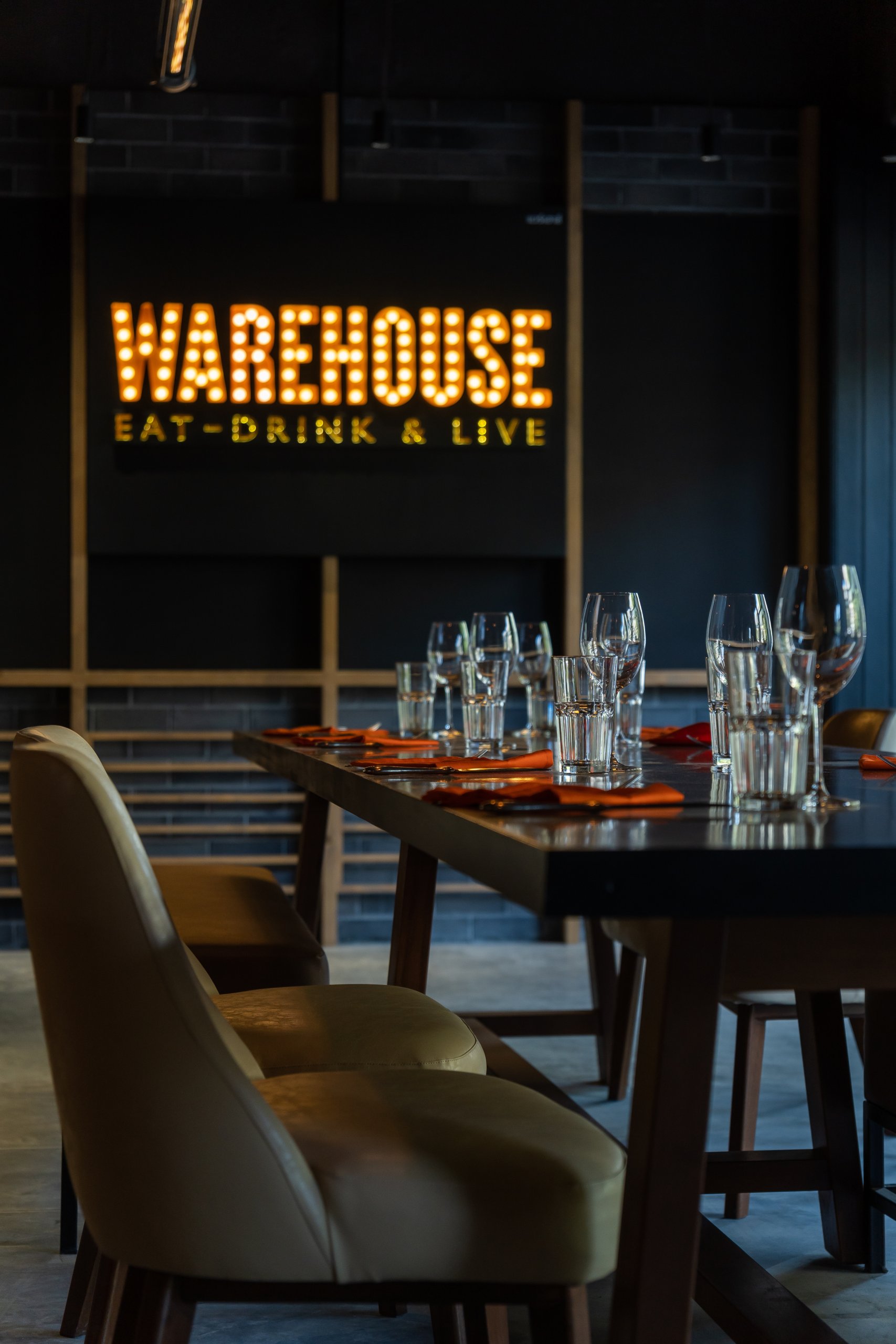 Warehouse - Eat, Drink & Live สีสันใหม่แห่งป่าตอง ภูเก็ต | KANT