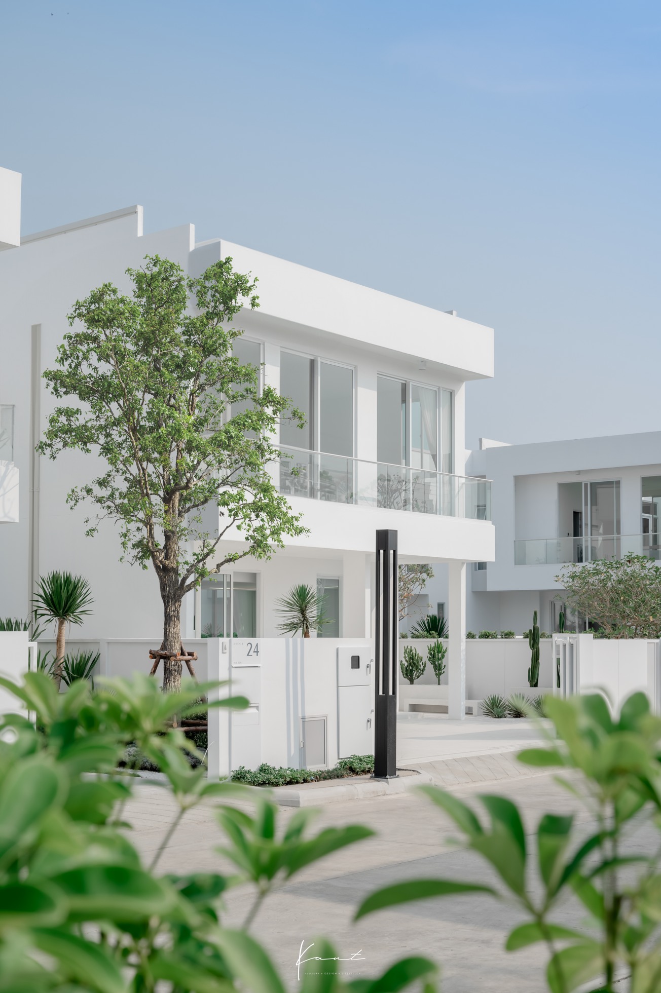 AREN X by Areeya Property | KANT